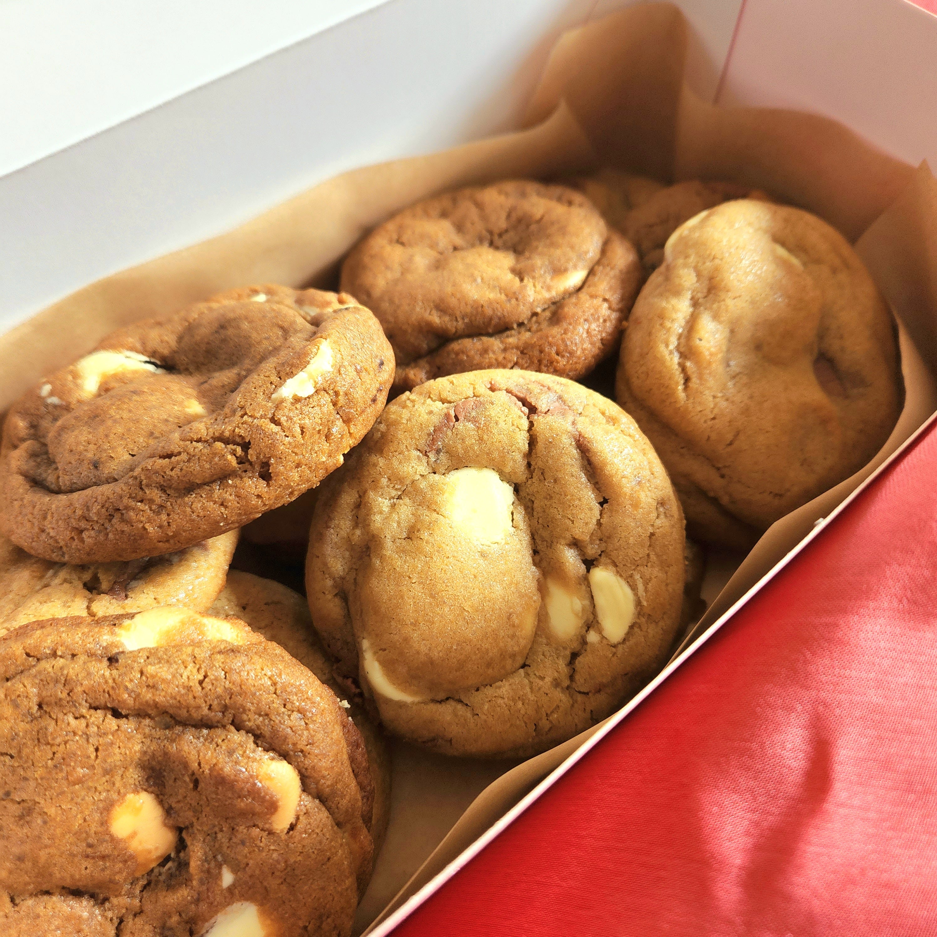 Assorted Mini Cookies - Box of 12 – Pink Bakery by Ange